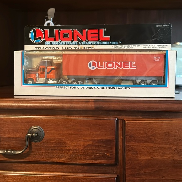Lionel | Toys | Lionel Original Tractor And Tankernibcan Use On O Or ...